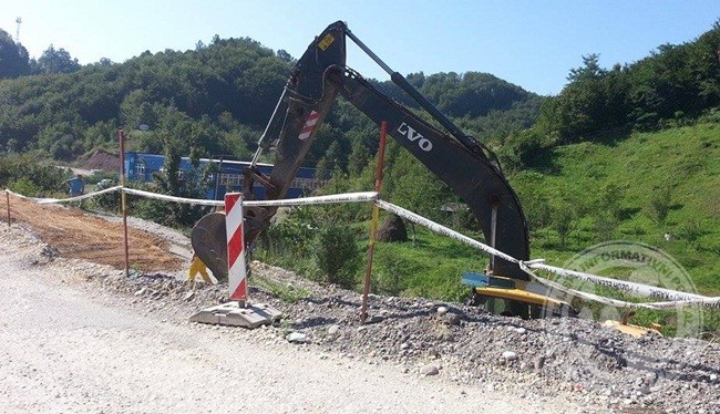 FOTO: Počela sanacija puta u Babajićima – NEON Televizija