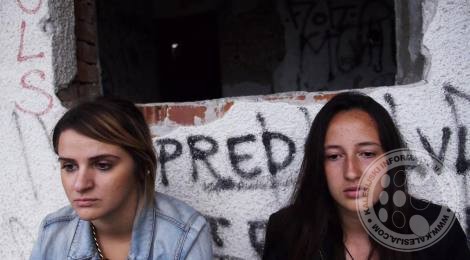 Srebreničanka Rijalda Zukić, magistrirala u New Yorku – NEON Televizija