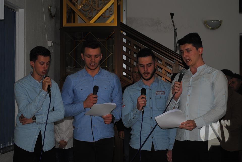 Koncert grupe Rejjan u Vukovijama Donjim: Dio prihoda od prodaje CD-ova ...