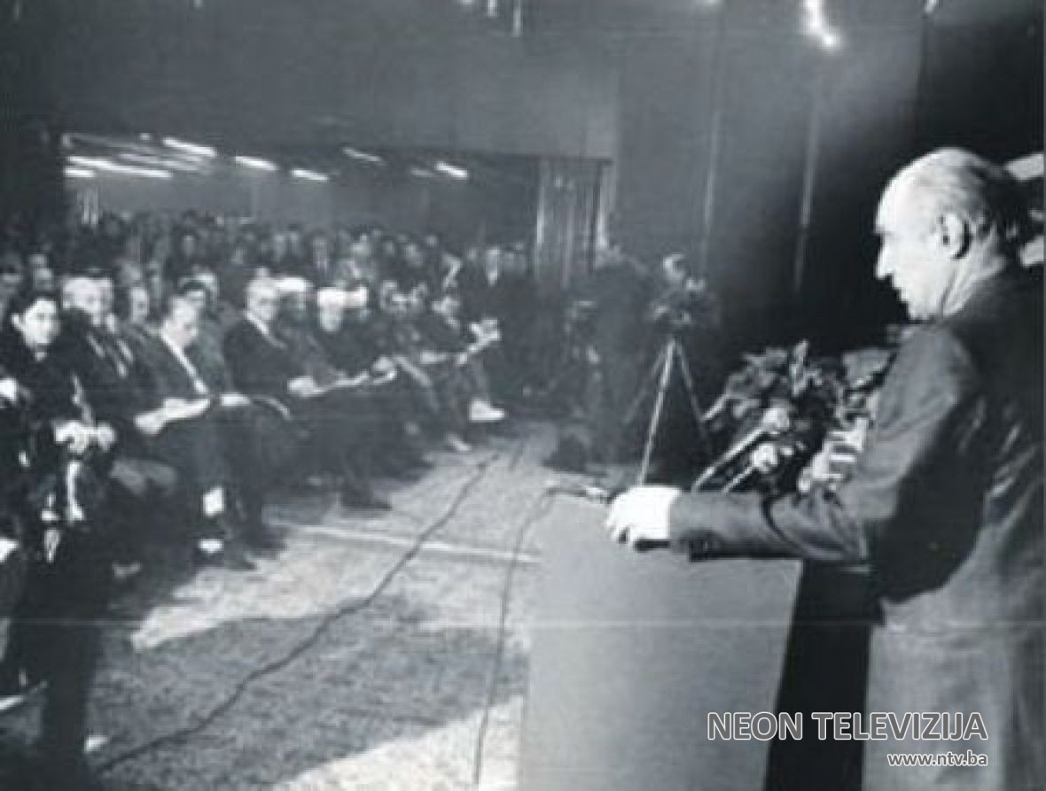 Bošnjački sabor / Navršilo se 27 godina od povratka imena Bošnjaci i ...