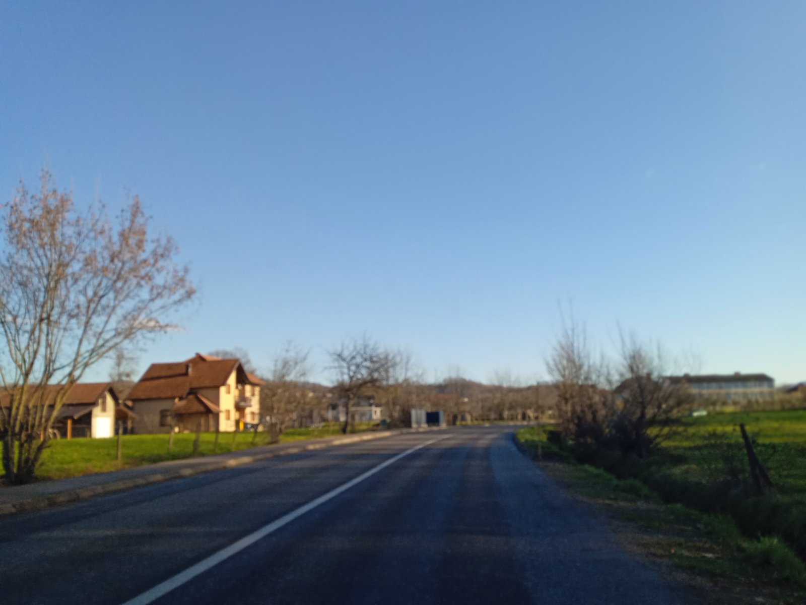 Putevi u BiH: Saobraća po suhom kolovozu – NEON Televizija